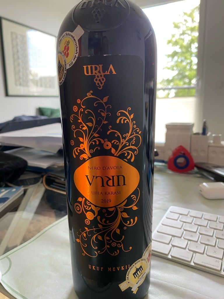 2021 Urla Şarapçılık Nero d'Avola - Urla Karası, Turkey, Ege Bölgesi ...