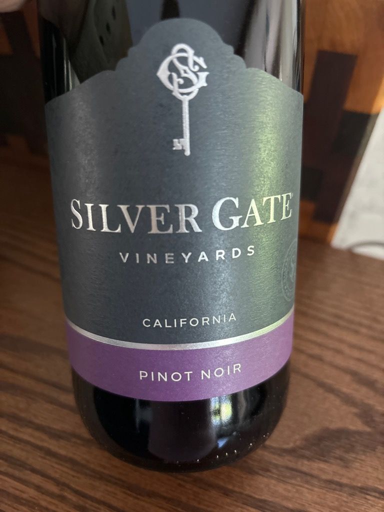 2020 Silver Gate Vineyards Pinot Noir, USA, California - CellarTracker