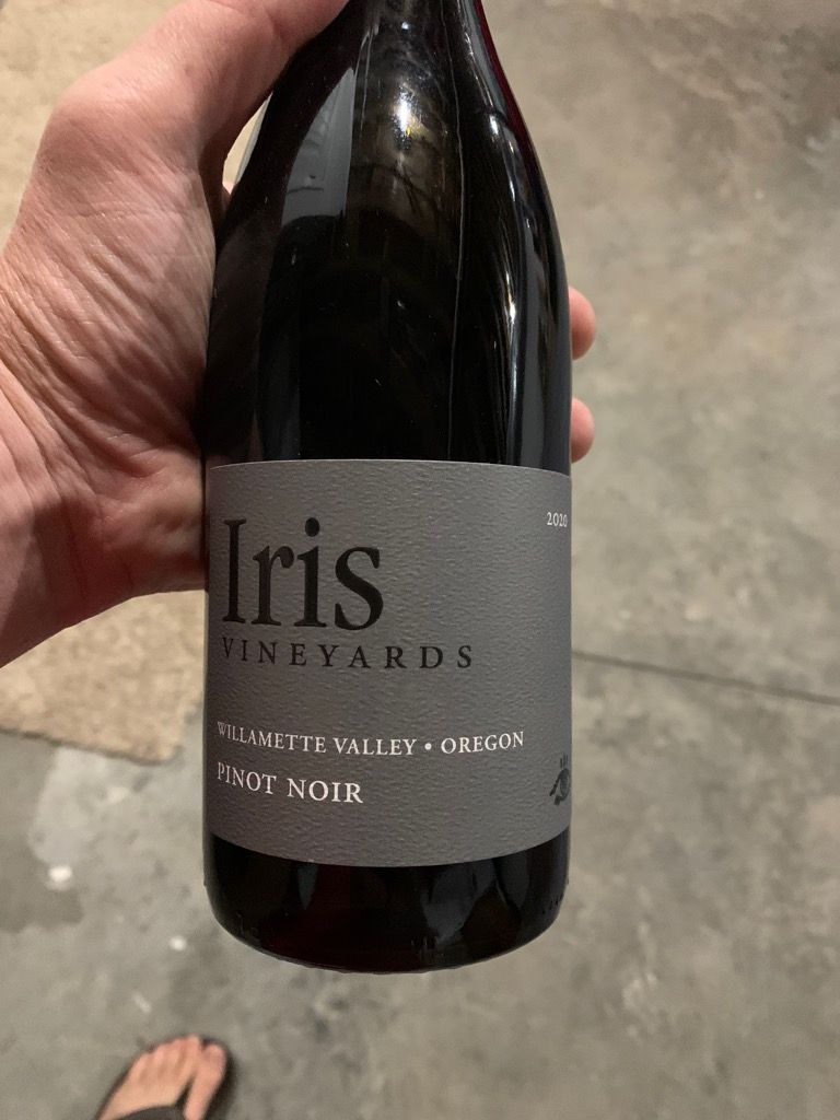 2020 Iris Vineyards Pinot Noir Willamette Valley, USA, Oregon ...