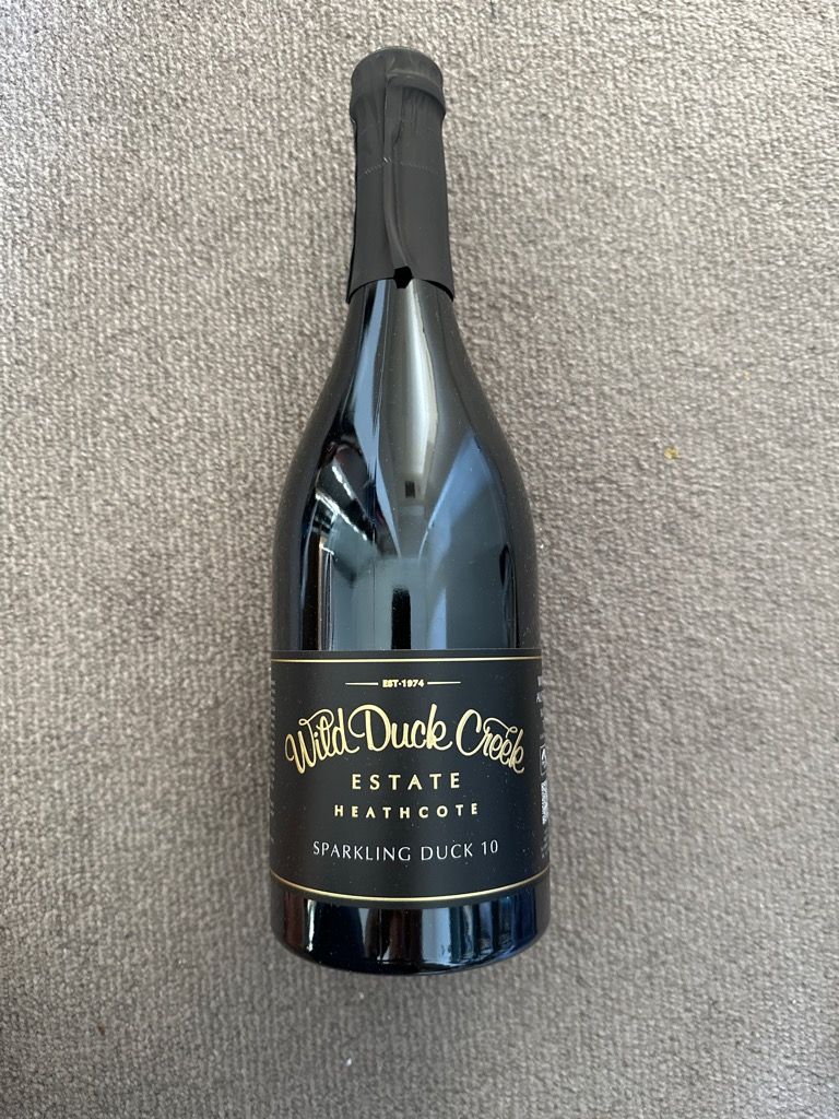 NV Wild Duck Creek Shiraz Sparkling Duck 10, Australia, Victoria ...