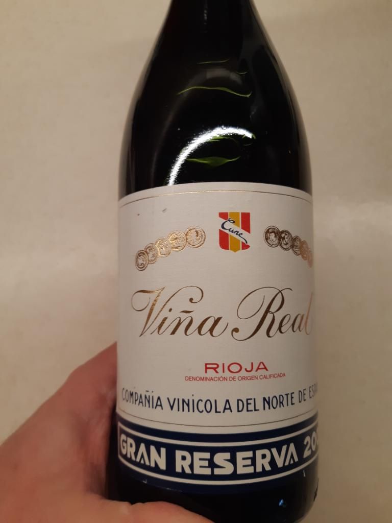 1964 C.V.N.E. (Compañía Vinícola del Norte de España) Rioja Viña Real Gran Reserva Especial ...