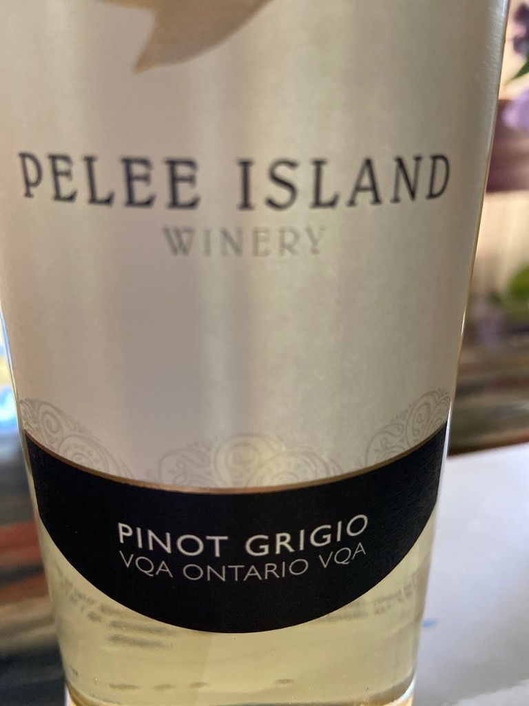 2020 Pelee Island Winery Pinot Grigio, Canada, Ontario, Pelee Island ...