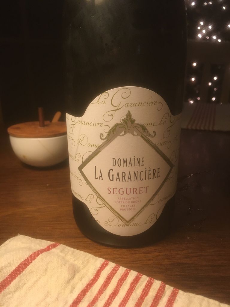 2017 Domaine de la Garancière Côtes du Rhône Villages Séguret Blanc ...