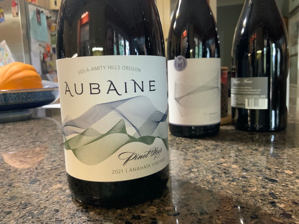 2022 Aubaine Estate Pinot Noir, USA, Oregon, Willamette Valley ...