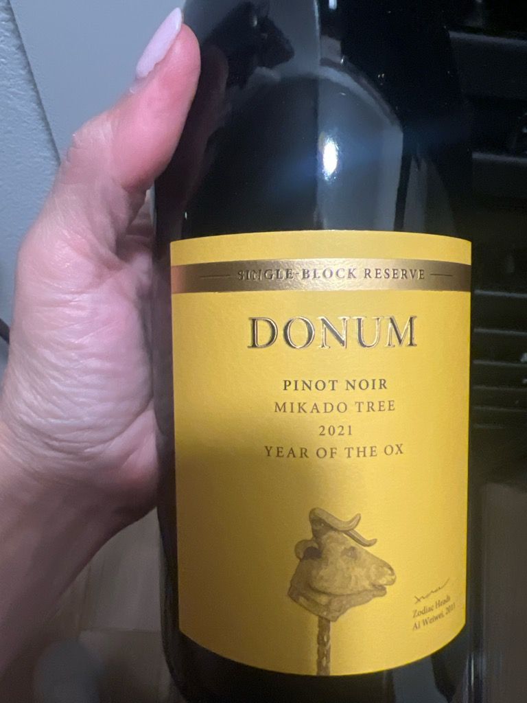 2021 Donum Pinot Noir Mikado Tree Carneros, USA, California, Napa ...