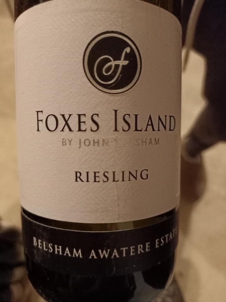 2012 Foxes Island Riesling Belsham Awatere Estate, New Zealand, South ...