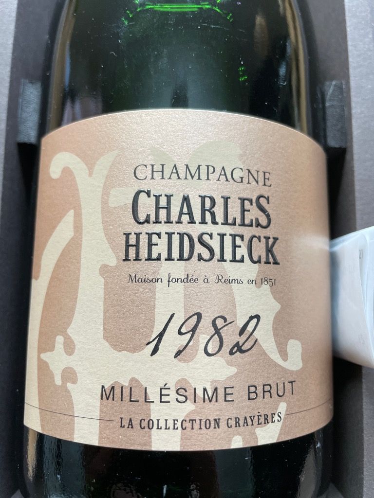 1982 Charles Heidsieck Champagne Brut Millésimé La Collection Crayeres ...
