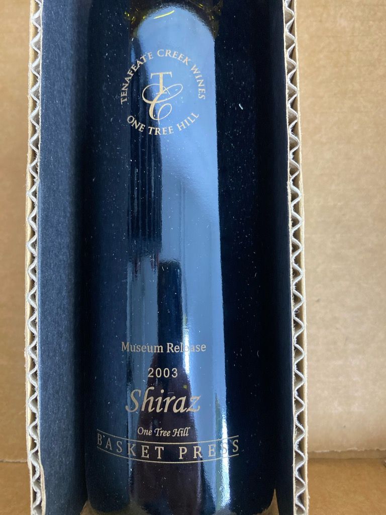 2022 Tenafeate Creek Wines Shiraz Museum Release One Tree Hill Basket ...