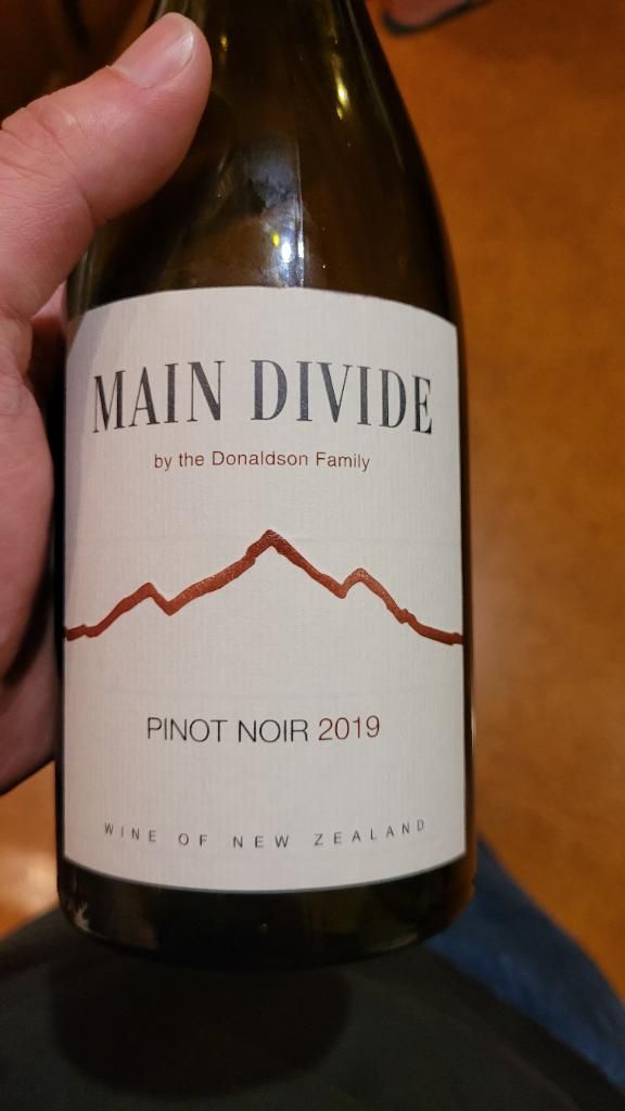 2019 Main Divide Pinot Noir, New Zealand, South Island, Canterbury ...