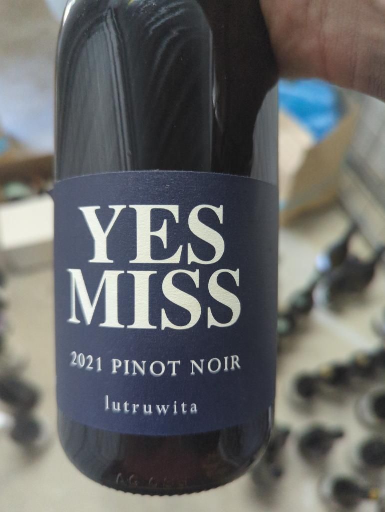 2021 Stoney Rise Pinot Noir Yes Miss, Australia, Tasmania - CellarTracker