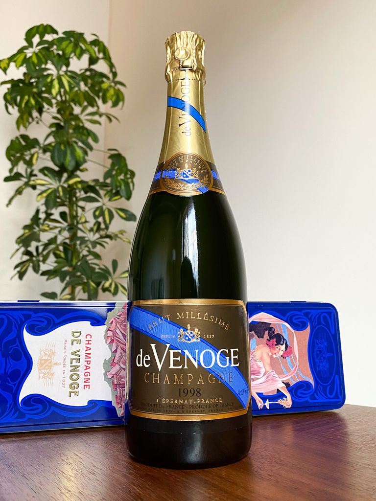 1990 de Venoge Champagne Millésimé Brut, France, Champagne - CellarTracker