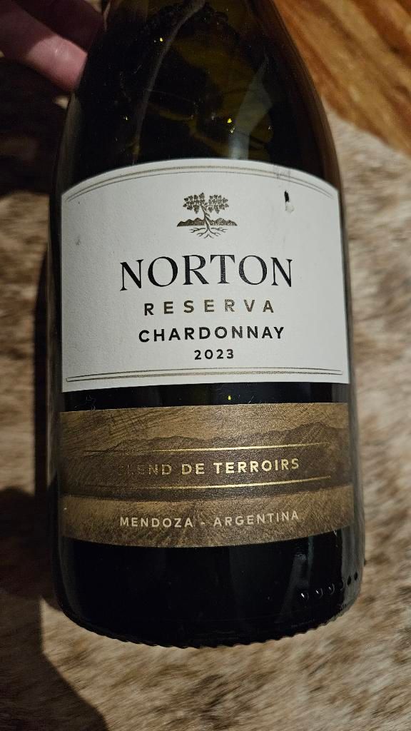 2021 Bodega Norton Chardonnay Reserva, Argentina, Mendoza - CellarTracker