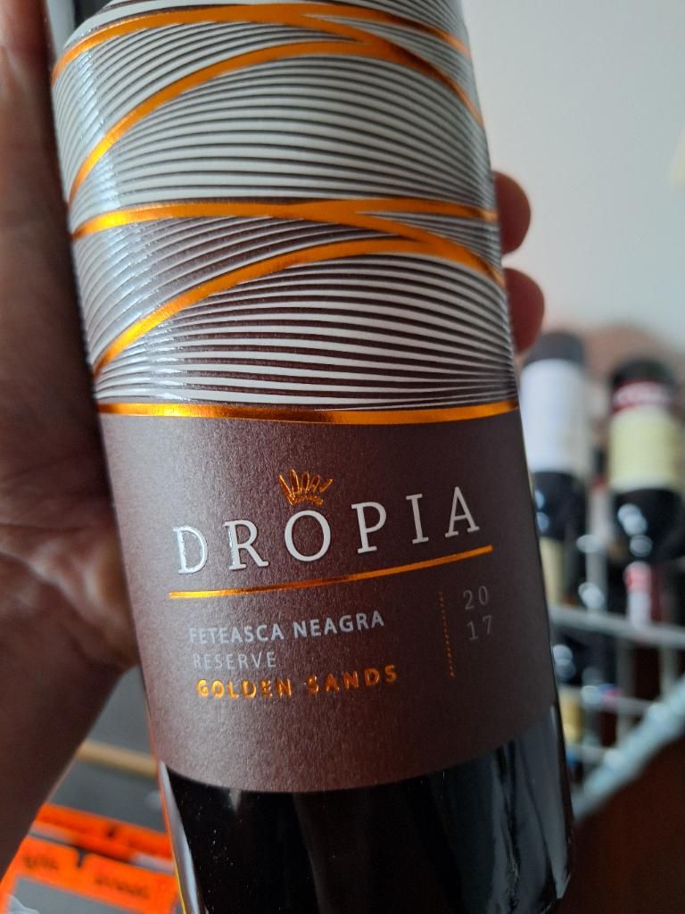NV Domeniile Dropia Fetească Neagră Reserve, Romania - CellarTracker