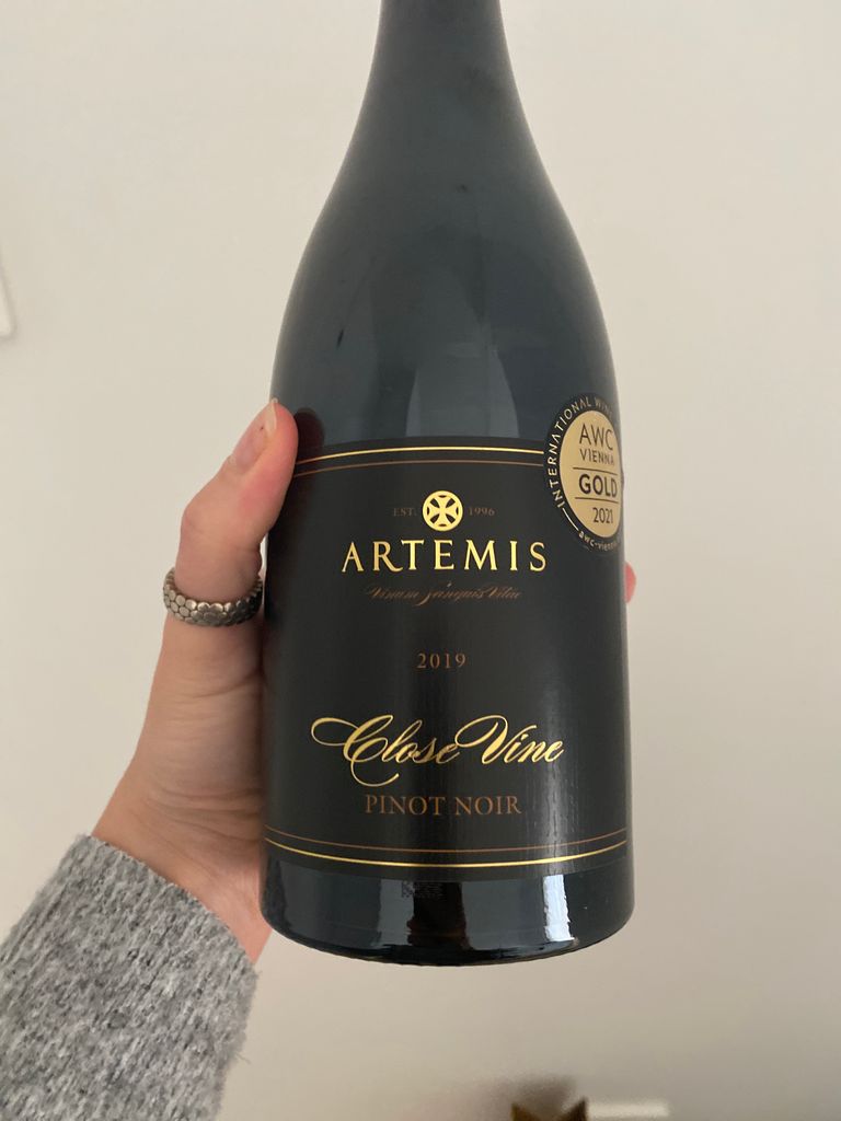 2019 Artemis Wines Pinot Noir Close Vine, Australia, New South Wales ...