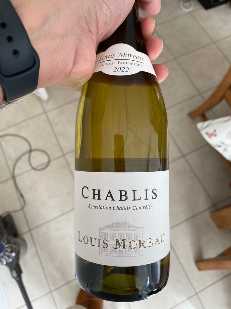 2022 Domaine Louis Moreau Chablis, France, Burgundy, Chablis - CellarTracker