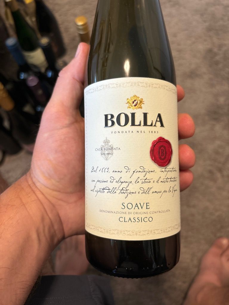 2022 Bolla Soave Classico, Italy, Veneto, Soave Classico - CellarTracker