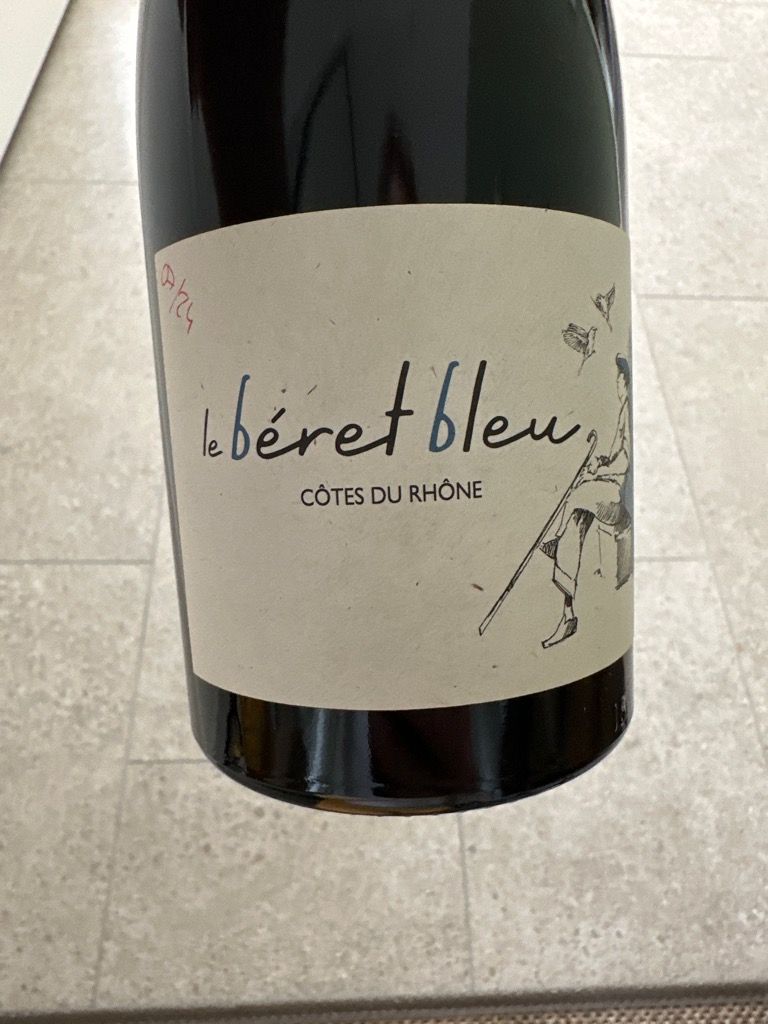 2022 Domaine des Garriguettes Côtes du Rhône Le Béret Bleu, France ...