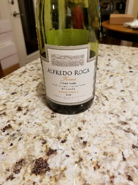 2006 Alfredo Roca Pinot Noir Fincas, Argentina, Mendoza, San Rafael ...