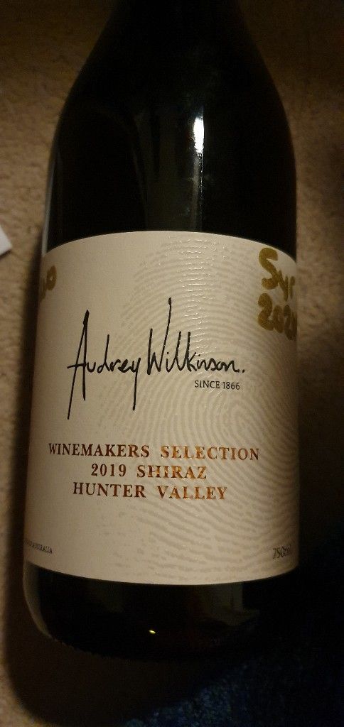 2021 Audrey Wilkinson Vineyard Shiraz Winemakers Selection, Australia ...