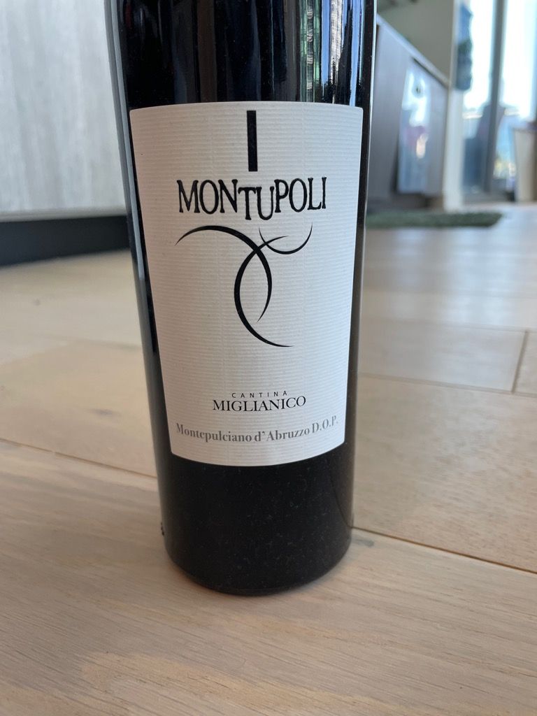 2020 Cantina Miglianico Montepulciano d'Abruzzo Montupoli, Italy ...