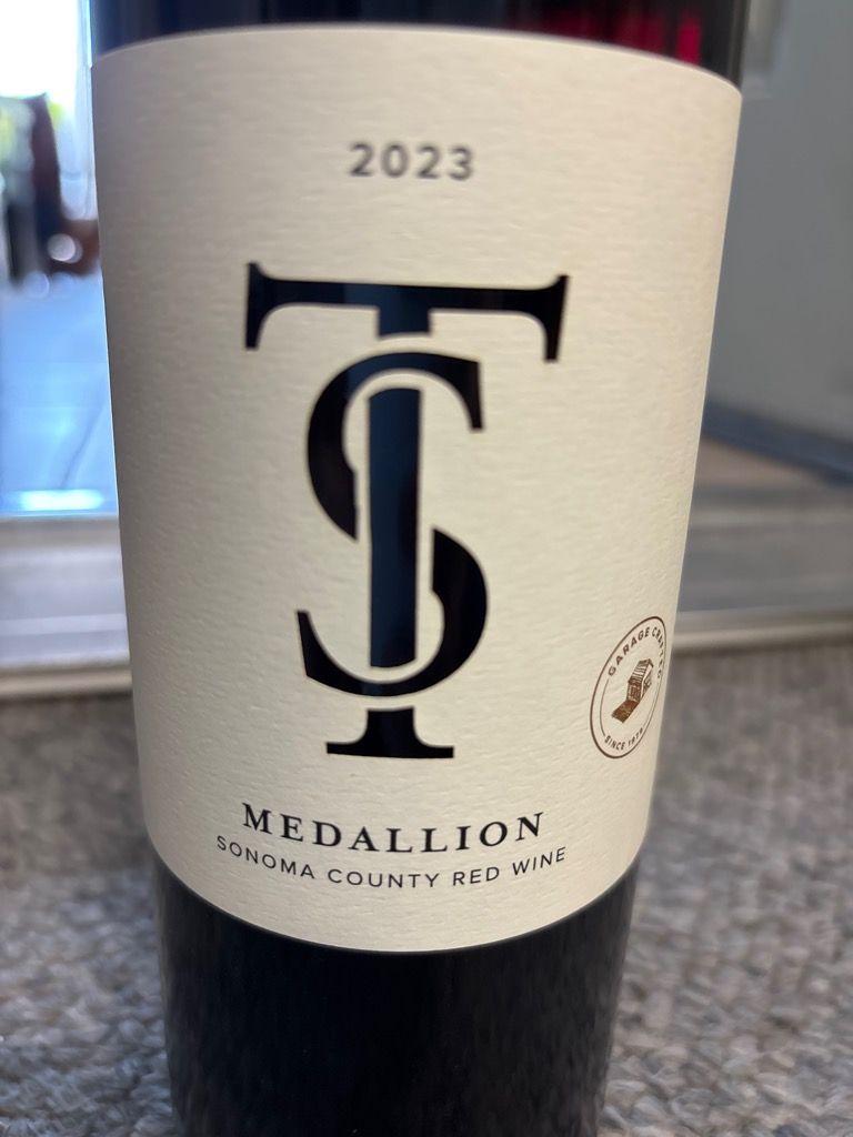 2023 Taft Street Medallion Red Wine, USA, California, Sonoma County ...