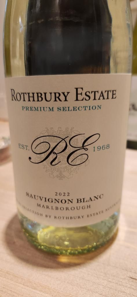 2022 The Rothbury Estate Sauvignon Blanc Marlborough, New Zealand ...