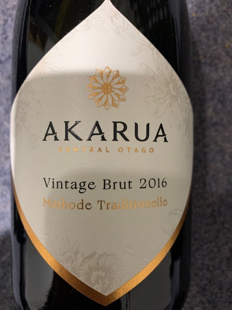2016 Akarua Brut, New Zealand, South Island, Otago, Bannockburn ...