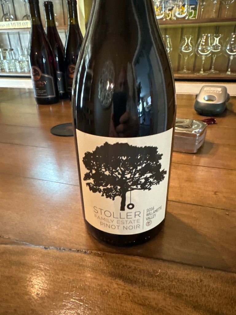 2016 Stoller Pinot Noir Dundee Hills, USA, Oregon, Willamette Valley ...