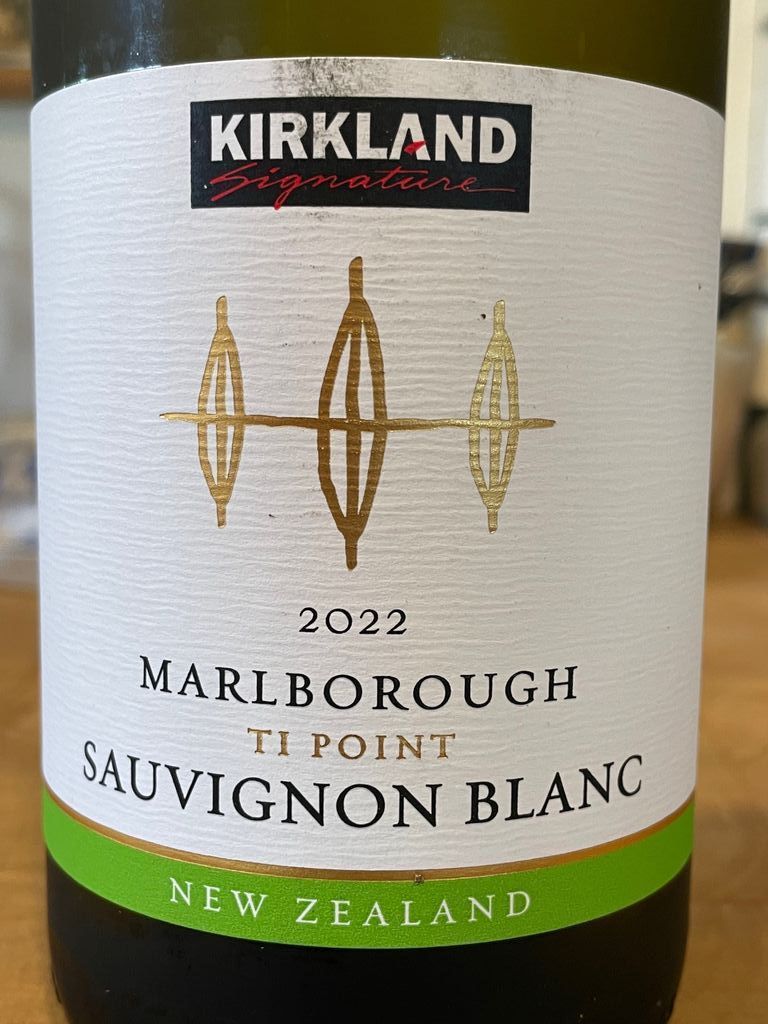 2022 Kirkland Signature Sauvignon Blanc Ti Point, New Zealand, South ...