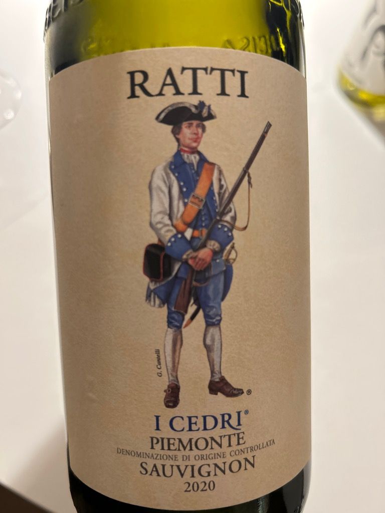 2021 Renato Ratti Piemonte Sauvignon Blanc I Cedri di Villa Pattono ...