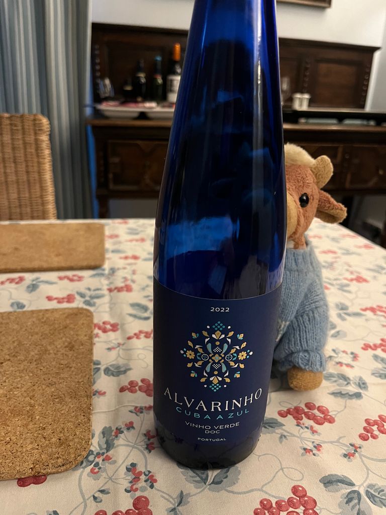 2022 Casal de Ventozela Alvarinho Cuba Azul, Portugal, Minho, Vinho ...