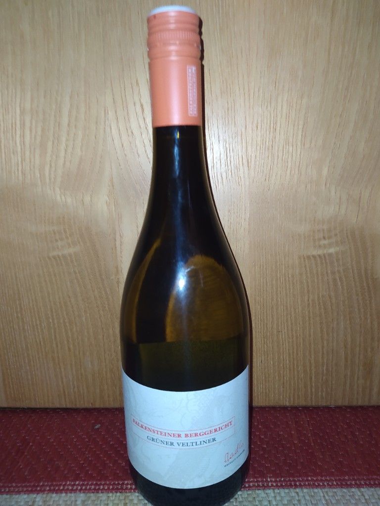 2016 Familie Stadler Grüner Veltliner Alte Reben Falkensteiner ...