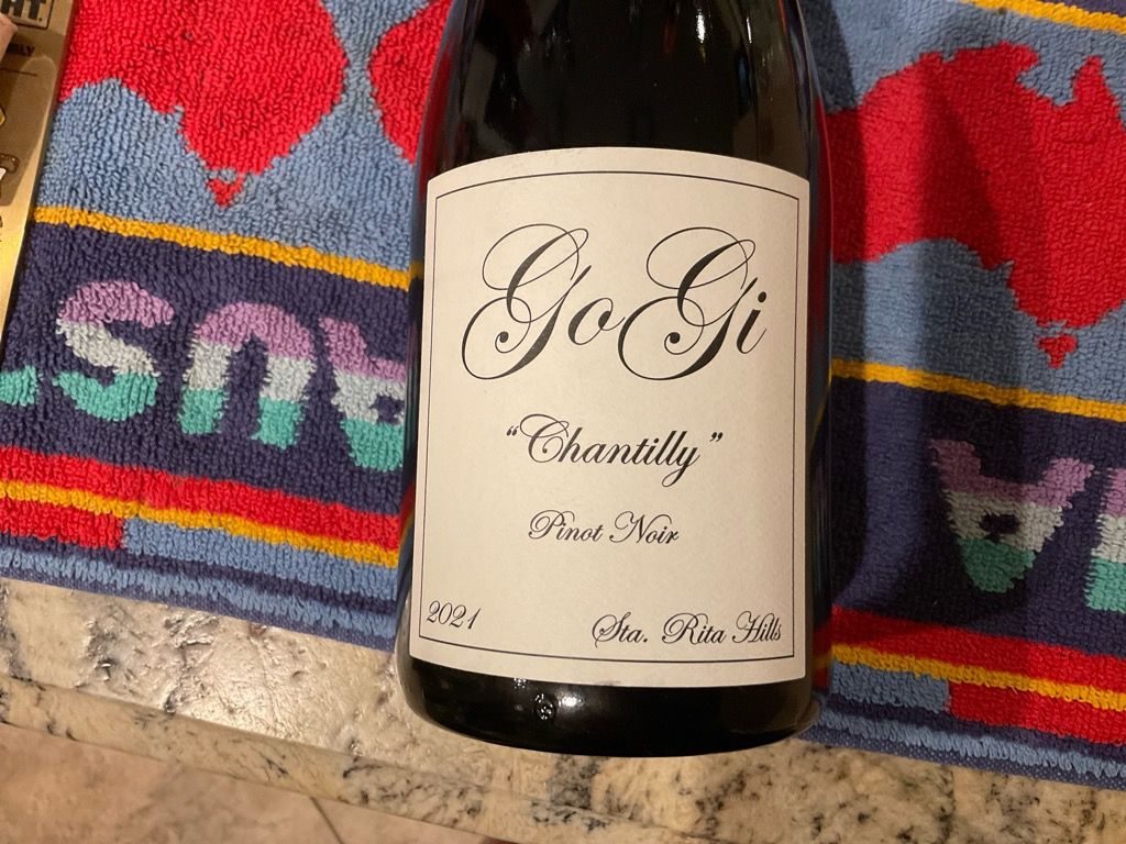2021 GoGi Pinot Noir Chantilly, USA, California, Central Coast, Sta ...