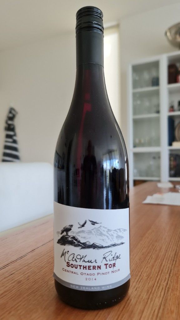 2014 McArthur Ridge Pinot Noir Southern Tor, New Zealand, South Island ...