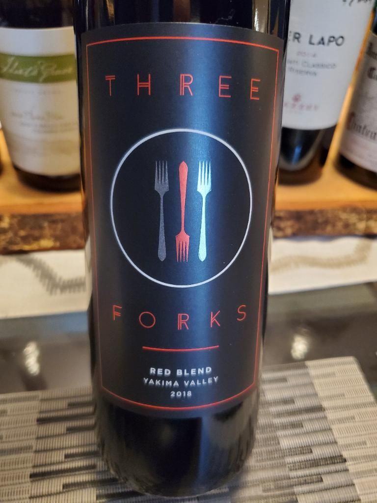 2020 Three Forks Winery Red Wine Yakima Valley, USA, Washington ...