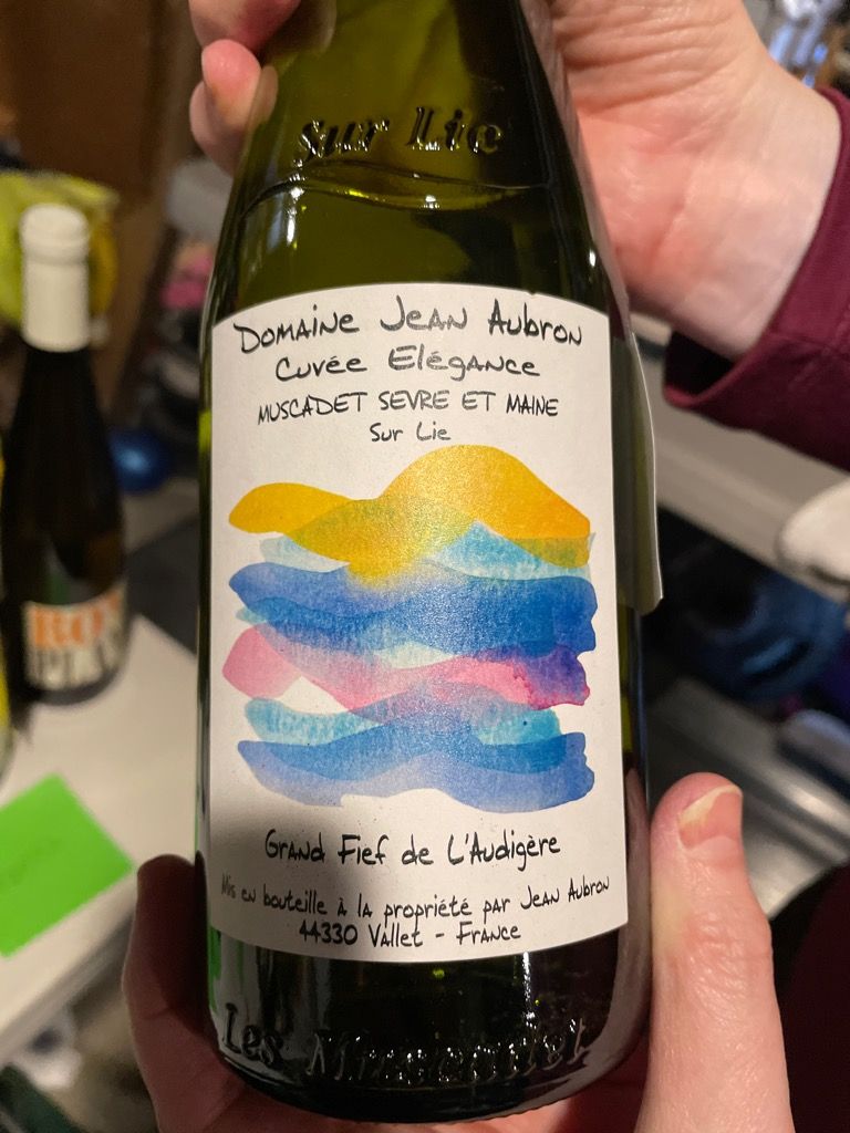 2020 Jean Aubron Muscadet de Sèvre-et-Maine Sur Lie Cuvee Elegance ...