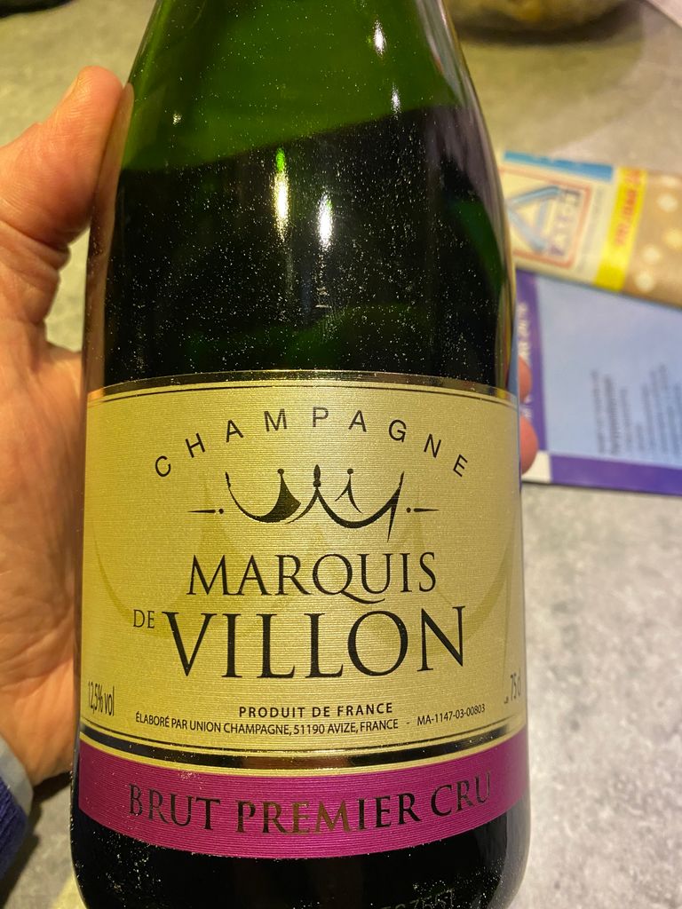 NV De Saint Gall Champagne Premier Cru Marquis De Villon Brut, France ...