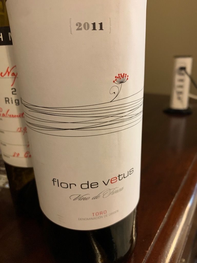 2011 Vetus Toro Flor de Vetus, Spain, Castilla y León, Toro - CellarTracker