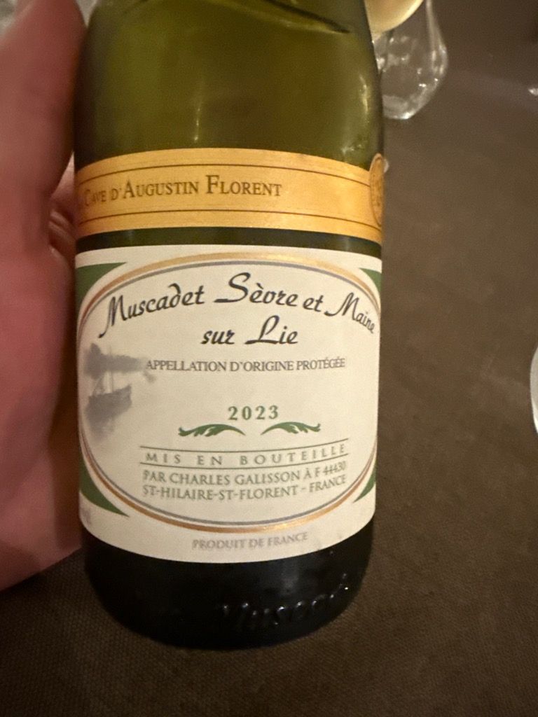 2023 La Cave D'Augustin Florent Muscadet de Sèvre-et-Maine sur lie ...