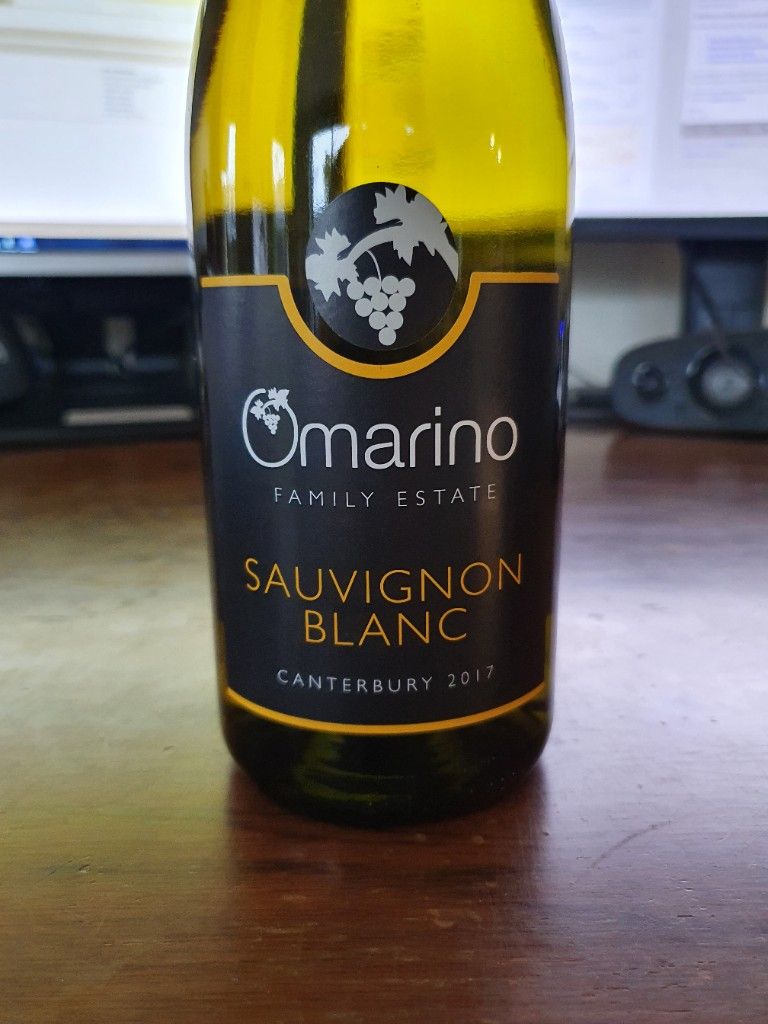 2017 Omarino Family Estate Sauvignon Blanc, New Zealand, South Island ...