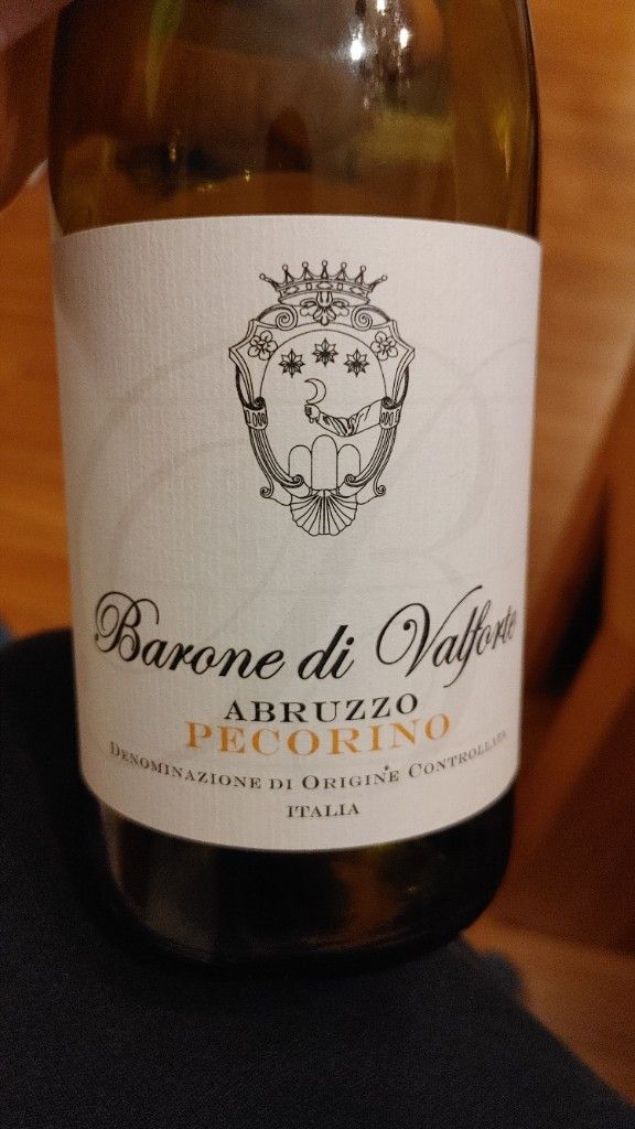 2022 Barone di Valforte Pecorino Abruzzo, Italy, Abruzzi, Abruzzo ...