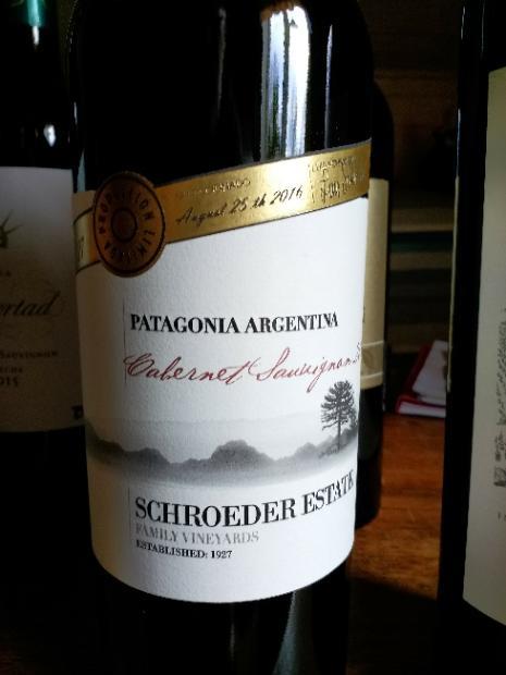 2017 Bodega Familia Schroeder Cabernet Sauvignon Saurus Select ...