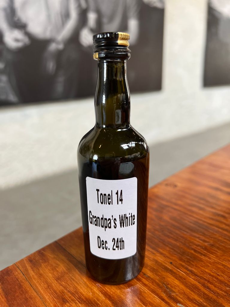 NV Vinhos Oscar Quevedo Porto Tonel #14 Old White Port, Portugal, Douro ...