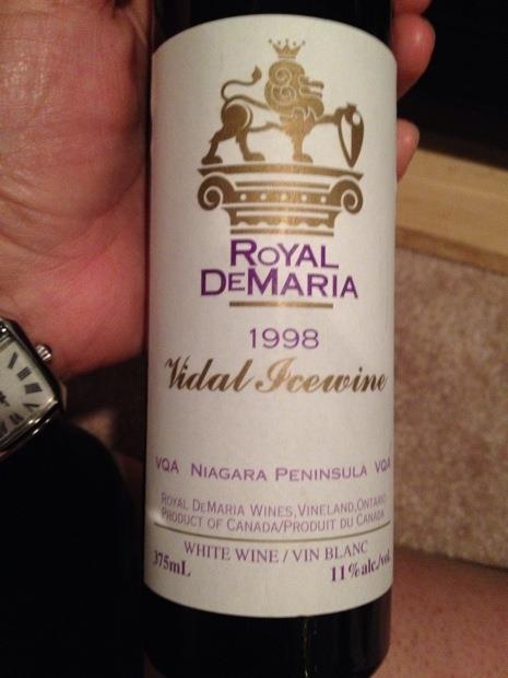 1998 Royal DeMaria Vidal Icewine, Canada, Ontario, Niagara Peninsula ...