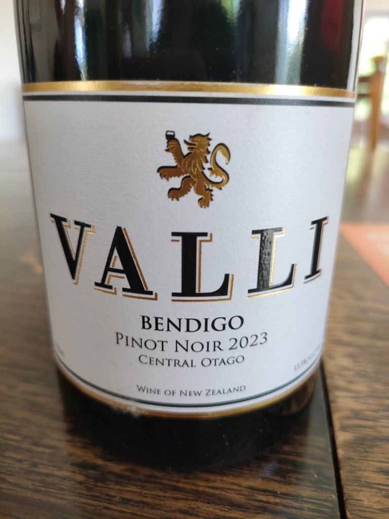 2023 Valli Pinot Noir Bendigo Vineyard, New Zealand, South Island ...