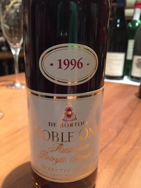 1996 De Bortoli Noble One Botrytis Sémillon, Australia, New South Wales ...