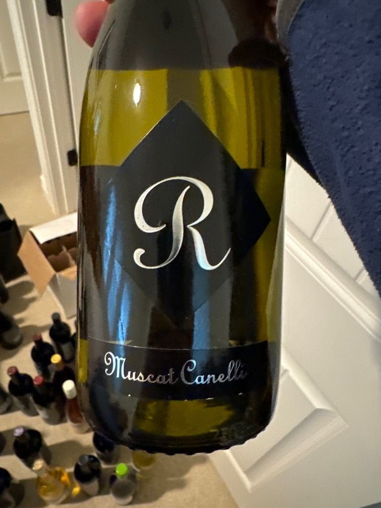 2022 Jeff Runquist Muscat Canelli, USA, California, Central Valley ...