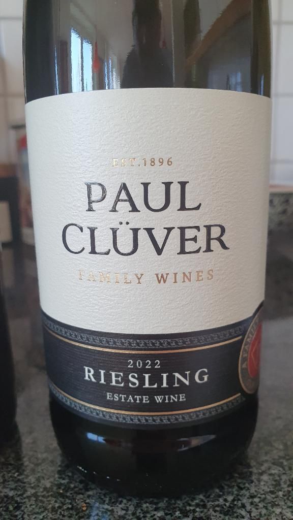 2022 Paul Cluver Riesling Estate Wine, South Africa, Cape South Coast ...
