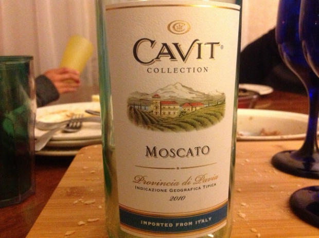 2010 Cavit Collection Moscato, Italy, Lombardia, Provincia di Pavia IGT ...