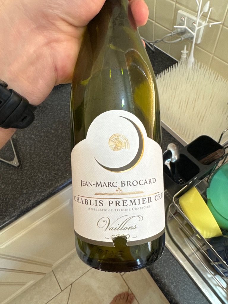 2022 Jean-Marc Brocard Chablis 1er Cru Mont de Milieu, France, Burgundy ...